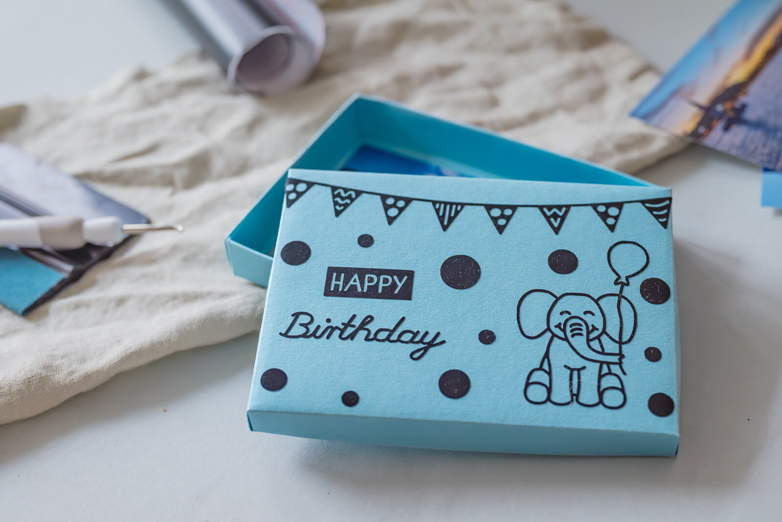 Foto Geschenkbox zum Selbermachen – kostenlose DIY Anleitung